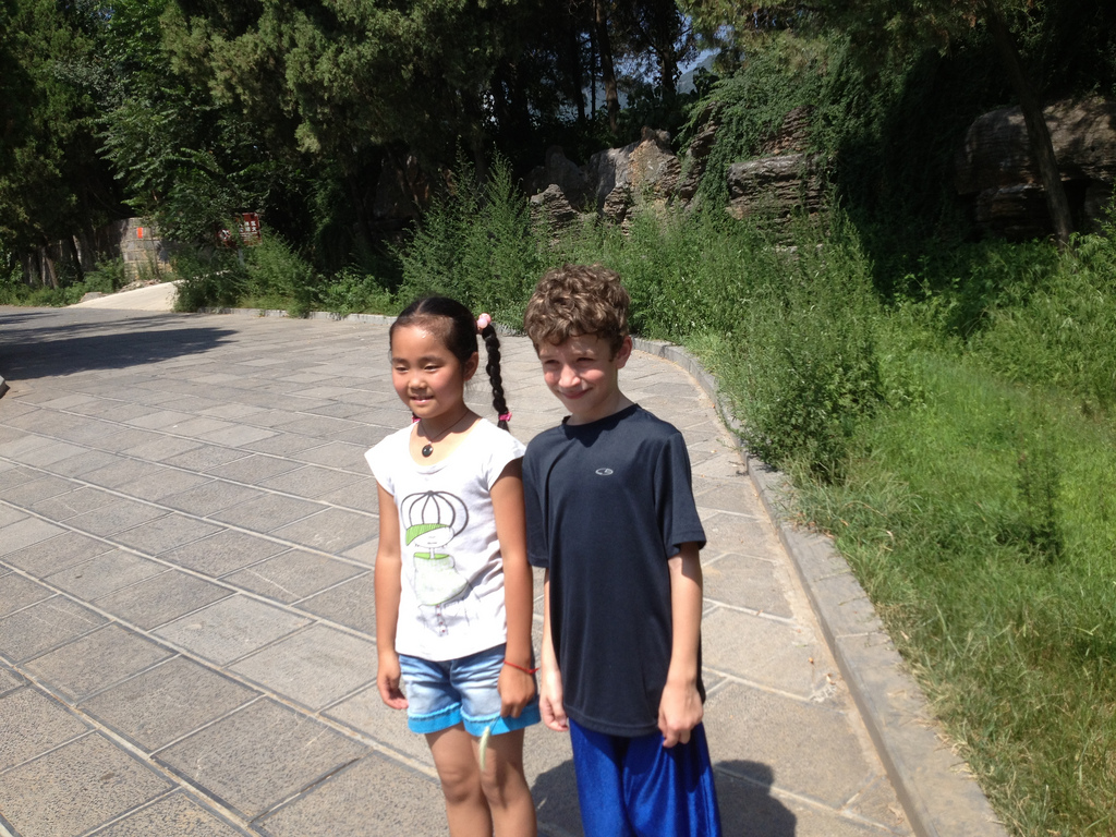 How to Make Friends in China | a globby bloogie by lenore look